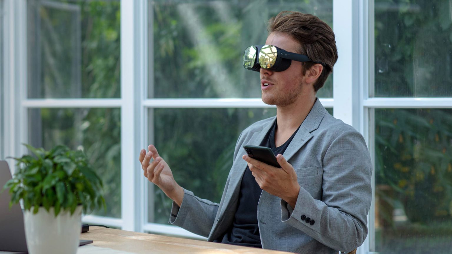 HTC Announces Vive Flow Business Edition, Optional 3DOF Controller ...