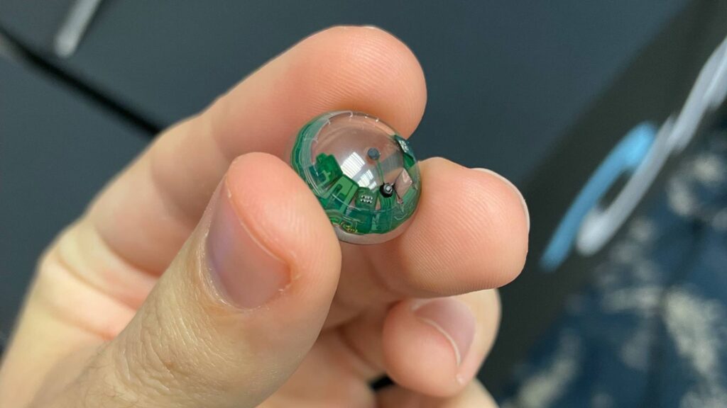 Smart Contact Lens Company Mojo Vision Raises $22M, Pivots to Micro-LED ...